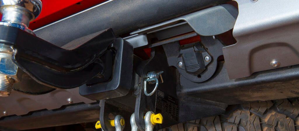 SUMMIT REAR STEP TOW BAR | ARB 4x4 Accessories