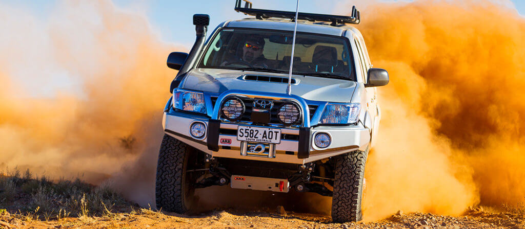 Deluxe Sahara Bull Bar | ARB 4x4 Accessories 4x4 Protection